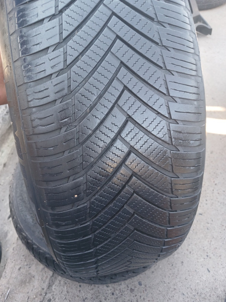16 vossen diska balon koboltga tushadi