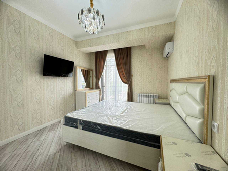 продается квартира 77 м2 3\4\7