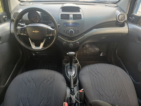 Sotiladi Spark Avtomat 2 euro Gaz Metan