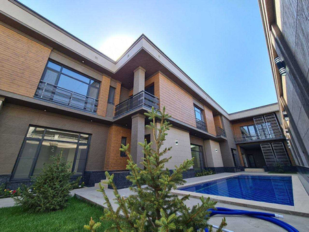 Продается Евро дом Ориентир: центр Луначарского  750м2