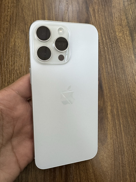 Iphone 15 pro max 512