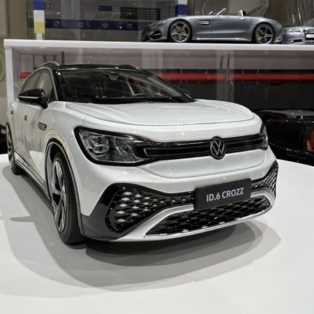 Volkswagen ID6 CROZZ. Коллекционные модель