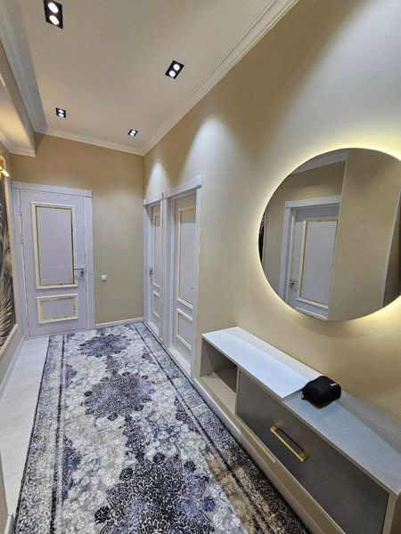 2 xonali 68m² 3-qavat sotiladi