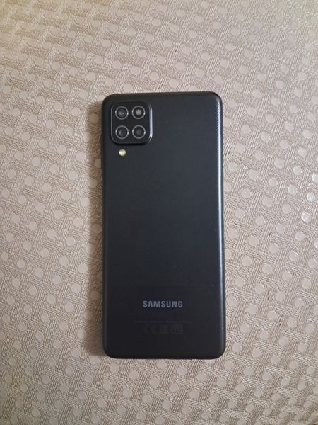 Samsung galaxy A12