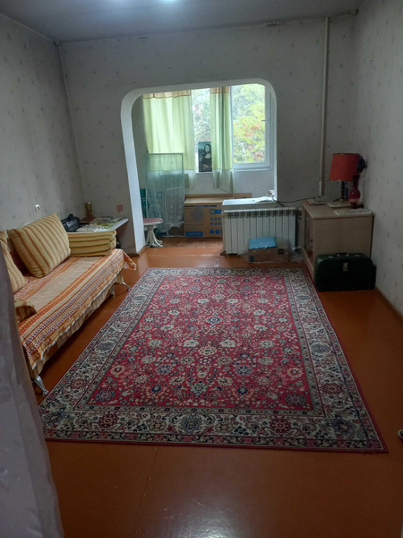 ул.Новомосковская 76-серия 1-комн 3/4 43 м² 2х6 кирпич без ремонта
