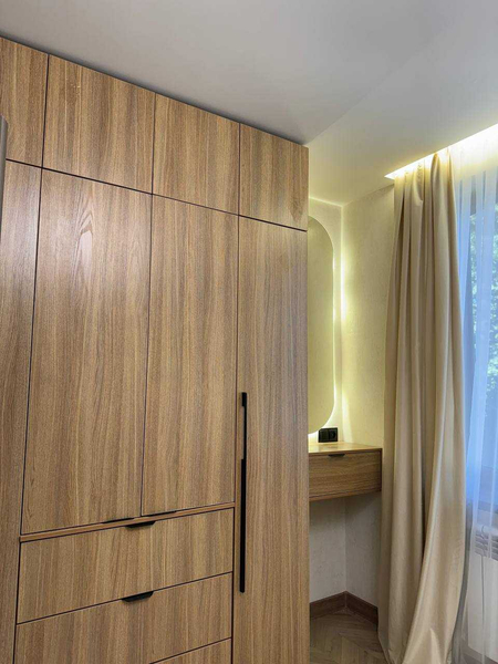 Продается квартира на Ц7 3/8/9 ЦУМ голубые купала Евро Под Ключ 75м2