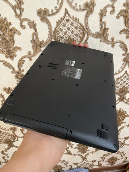 Acer nautbook 512/4