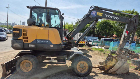 Excavator Volvo | EW60 Komplekt
