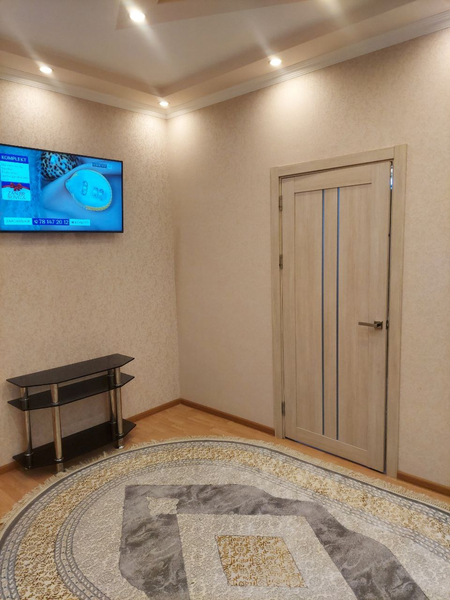 Паркентский 1²/5/9 (Parkent Plaza)