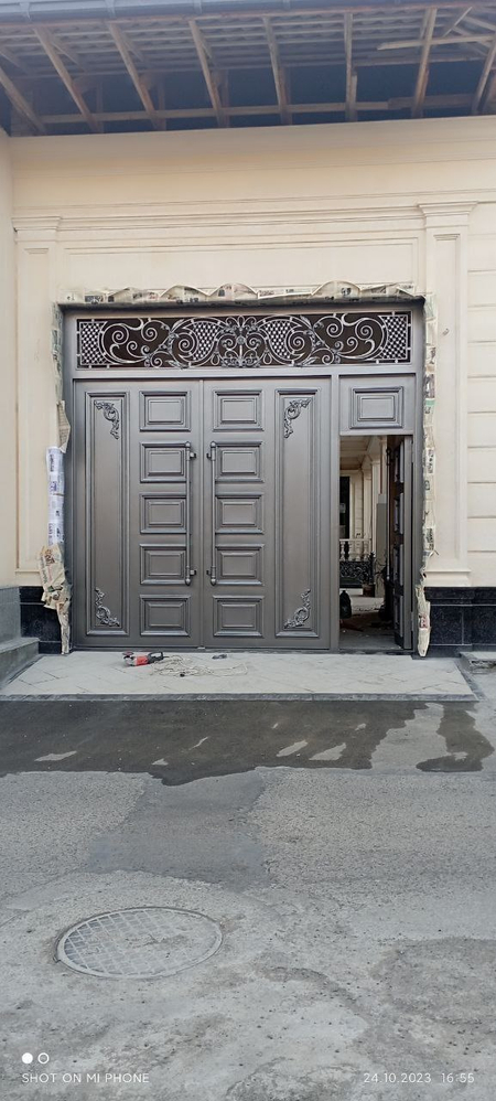 Темир Дарвоза Эшиклар