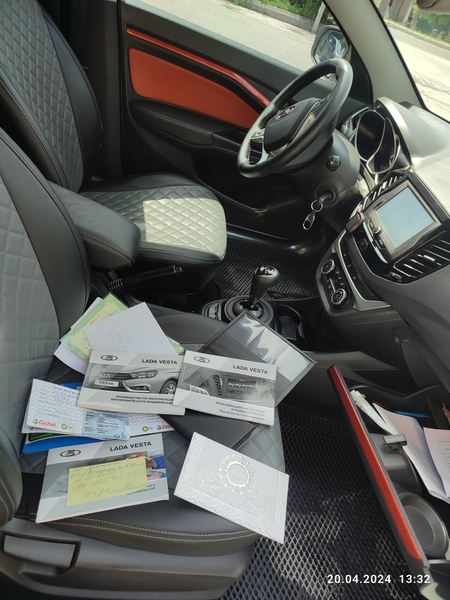 LADA Vesta sw crocc
