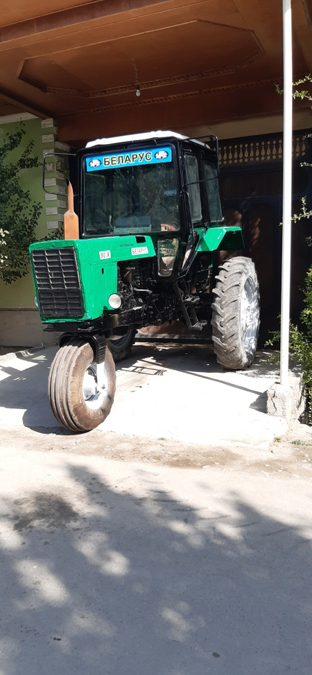 Mtz 80 soz xolatda qora mator