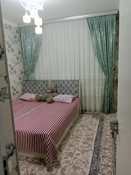 СРОЧНО продается квартира , Рынок Кадышева ( К147 )