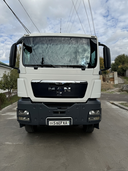 Man TGS 33.360 samasval