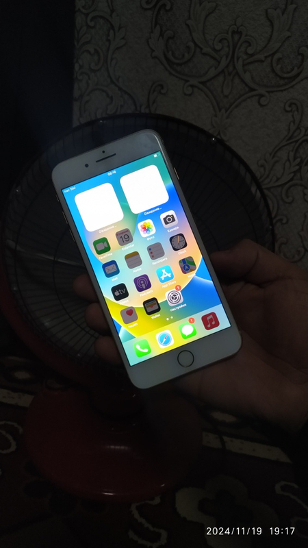 Iphone 8 Plus 64gb srochna
