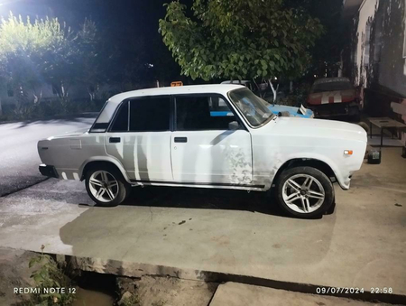 VAZ 2107 SOTILADI Xolati ideal 100%shumka bo'lgan