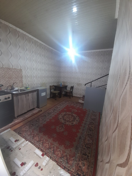 1xona katej uy sotiladi Yashmabod tumani Jarkurganiski kuchasi