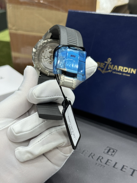 Perrelet Turbine 44mm