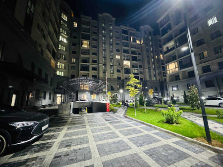 Срочно продается квартира в Жк Мухташам Ц5 3/7/11/77м2 Новостройка
