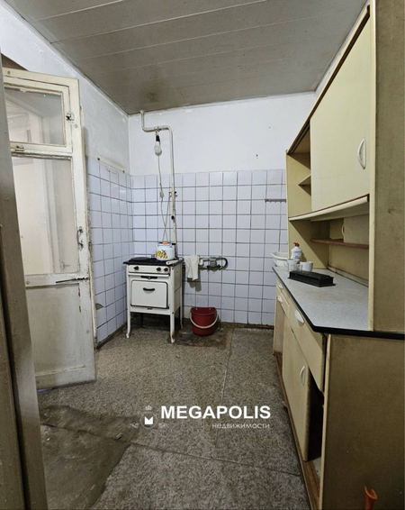 Чиланзар 6 квартал 2/1/4 Парус Балкон 1,5х6 Метро Улугбека