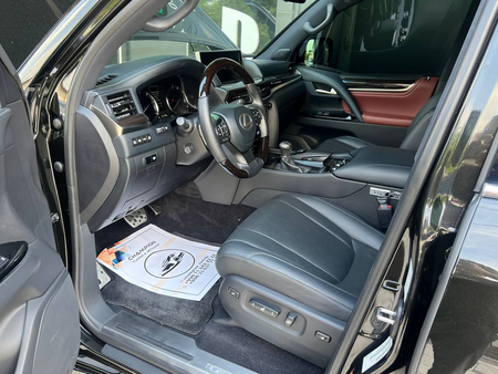 Lexus 570, холати зур