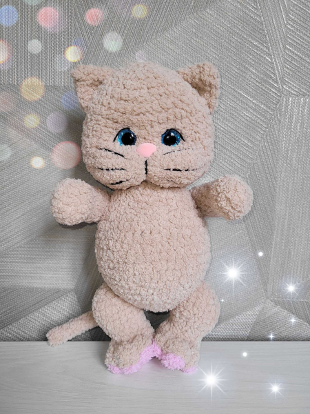 Котик ручной работы