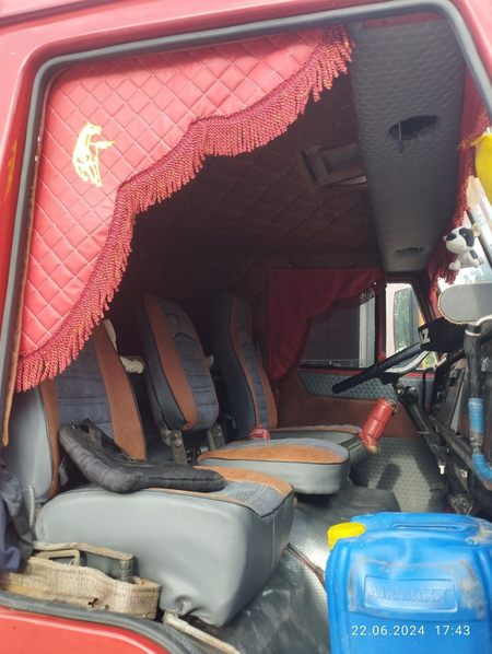 Kamaz sotiladi..