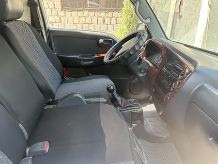 Kia Bongo 2010 yil