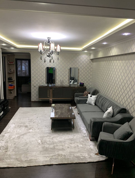 Продается 3х ком. квартира, ор-р: Алайский рынок, 70м2