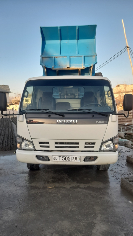 Isuzi 2017-yil 209000yurgan
