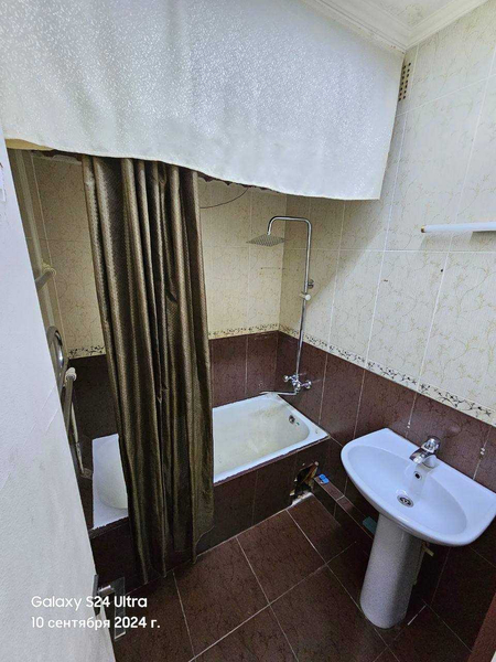 Феруза продается квартира  1в 2х/1/4 N126