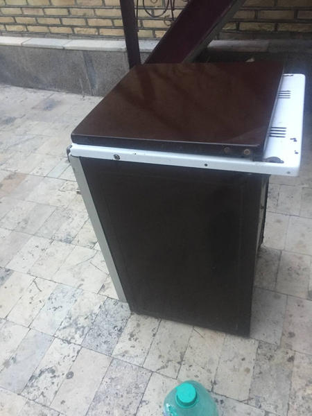 Газовая плита в хорошем состоянии