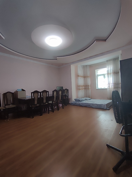 Водник продается 2х этажный дом 9 комнат