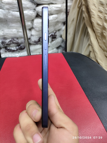 Texno Spark 10 pro sotiladi
