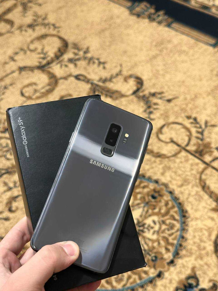 Samsung s9 plus holati ideal