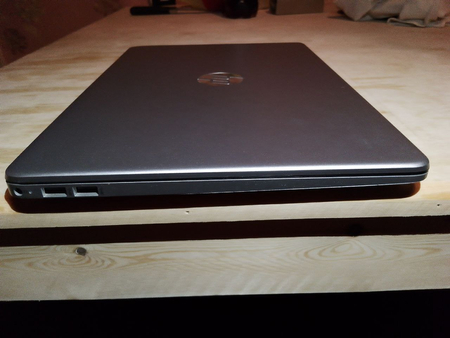 Noutbuk HP 15 Laptop
