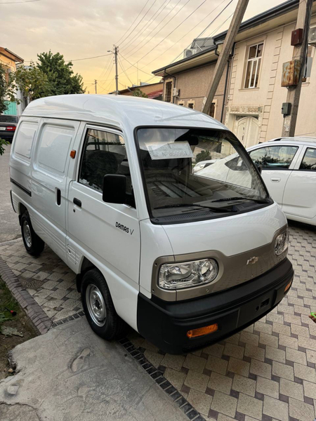 Damas van sotiladi