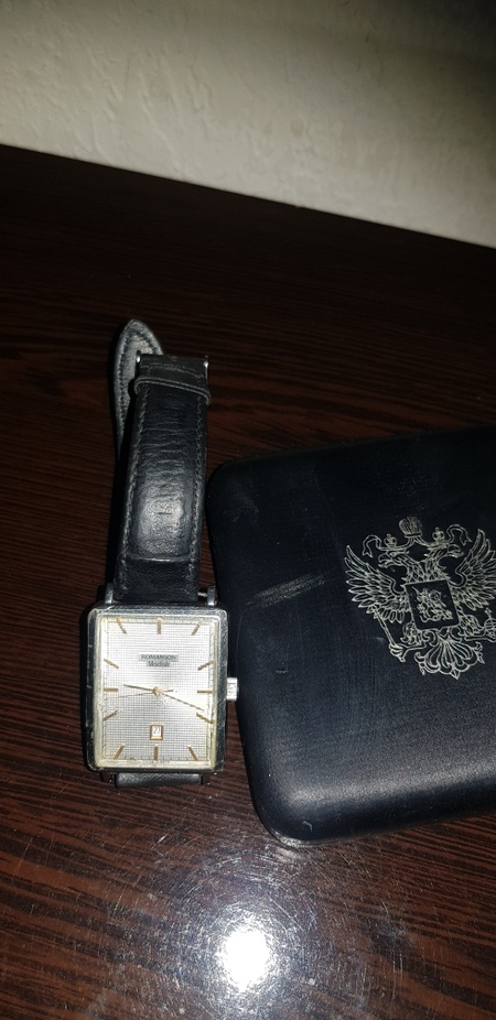 Часы ROMANSON swiss quartz