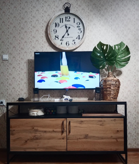 Большие часы в стиле лофт из дерева