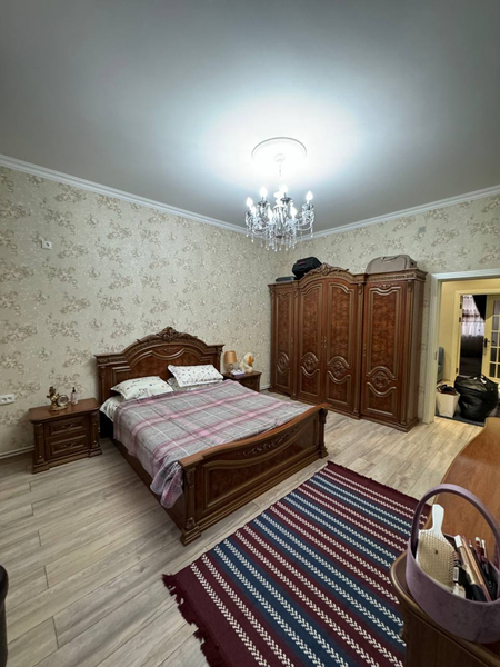 Продам квартиру 3/3/4/80м2 Срочно! Юнусабад 2 квартал  Улица Анорзор