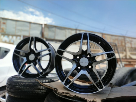 Saka  deska r 14