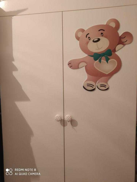 Bolalar mebeli.Bolalar shkafi va kravati