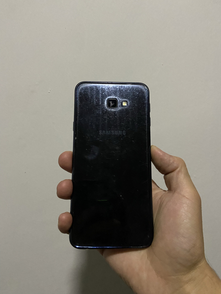 Samsung j4 plus xotira 32 GB rangi qora