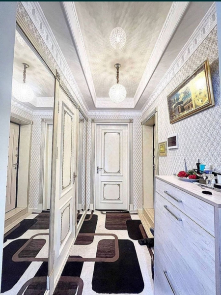 Продаётся квартира  Чиланзар 9 квартал Рядом Мирзо улугбек Метро