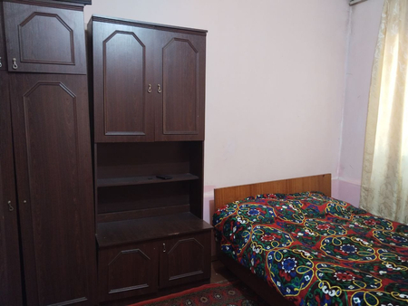 3 honali uy hovli ijaraga beriladi