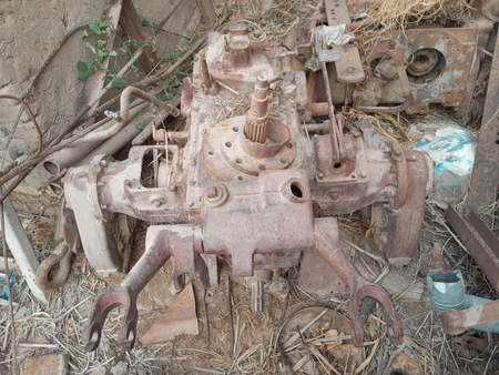Traktor DT16 òt maydalagich