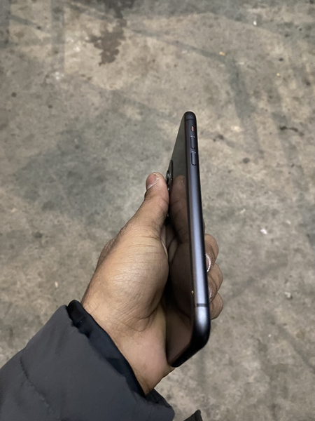 Iphone 11 karonba dak