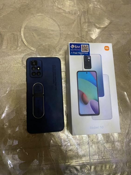 Redmi 10 4/128 GB xolati yaxshi ishlachi chotkiy