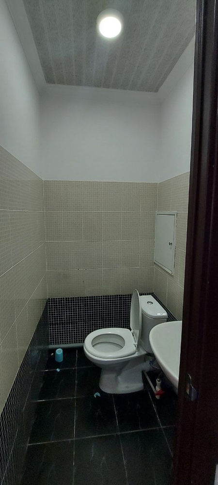 Sotiladi srochna sergele 5a metroni yonida
