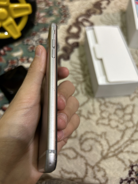 iphone 6 16 gb ideal orqasda chaqa chuqas bor karobka dakment yo
